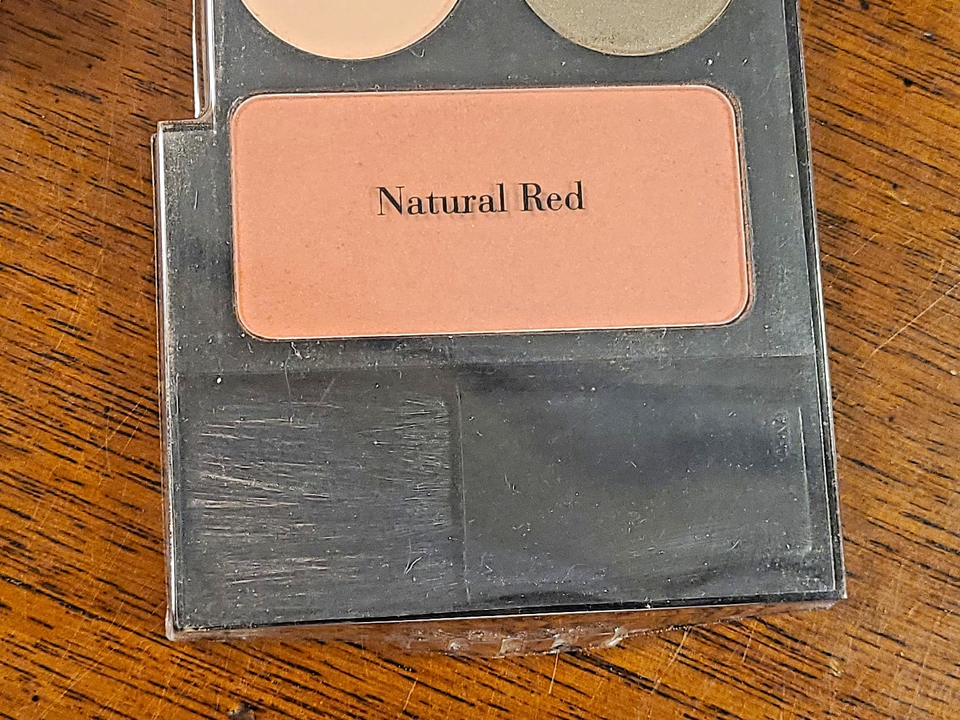 Elizabeth Arden Daffodil Loden Topaz Wheat & Natural Red Eyeshadow ...