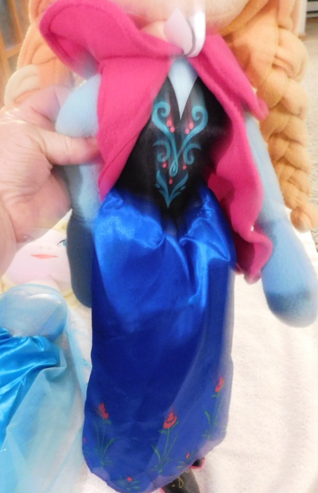 25-951 3 Disney Frozen 24" Plush Anna Elsa & Olaf Singing Light Up ...