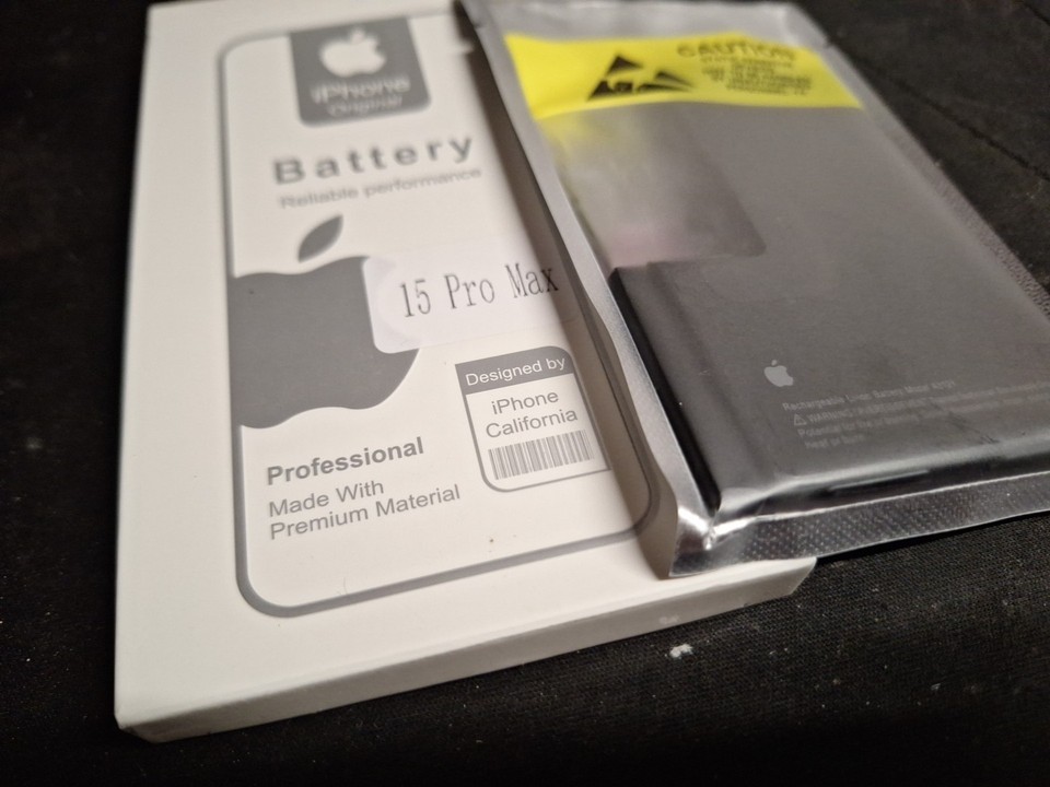 Batteria Originale Per Apple iPhone 15 Pro Max - A3121 - Leggere ...