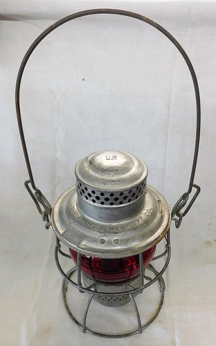 ANTIQUE UNION PACIFIC RAILROAD RED GLOBE LANTERN - ADAMS & WESTLAKE CO ...