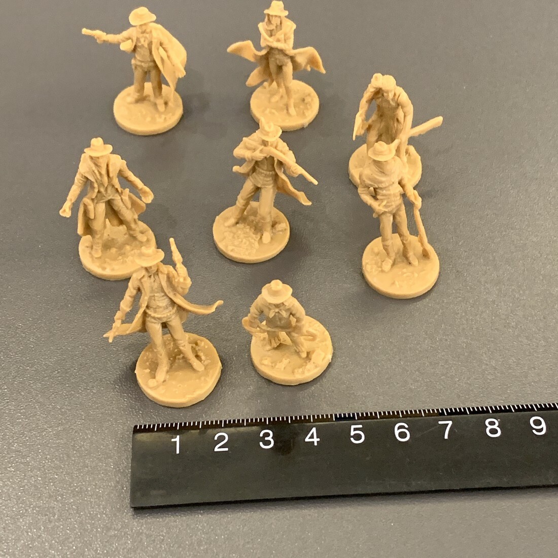 LOT 8 PCS Miniature For Dungeons & Dragon D&D DD Figures Board game ...