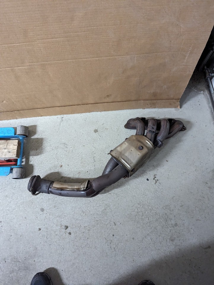 2000-2009 Honda S2000 Exhaust Manifold Header OEM | eBay