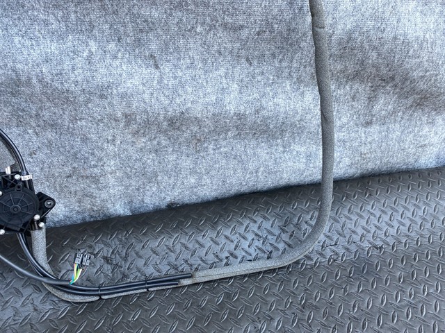 MERCEDES AMG Sunblind W221 Window Blind Door Rear Left A2218100520 S ...