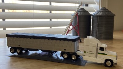 1/64 Drive Over Grain Dump Pit W/ Removable Grate Grain Bin Setups ...