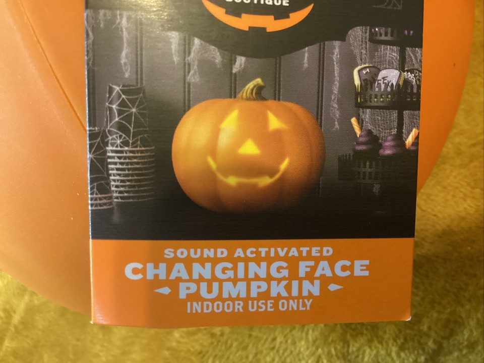 Animated Projection Face Pumpkin Halloween Decorative Prop - Hyde & Eek ...