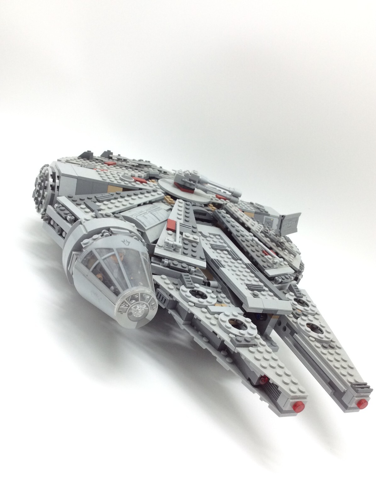 LEGO Star Wars 75105 Millennium Falcon & Minifigs - The Force Awakens ...