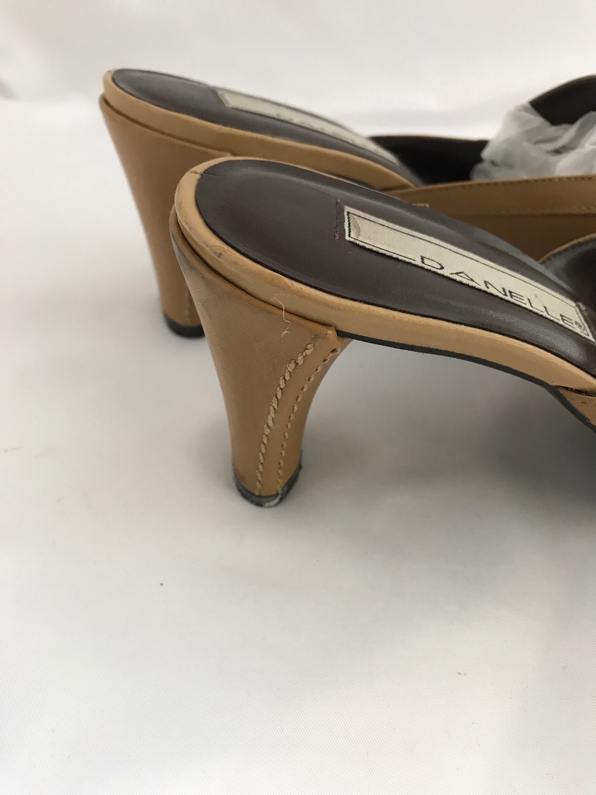 DANELLE Women's Size 8M Luggage Leather Slip On Block Heel Mules | eBay