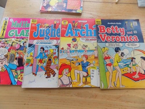 Archie lot of 7, 3 Riverdale High, Archie, Jughead, Betty and Veronica ...