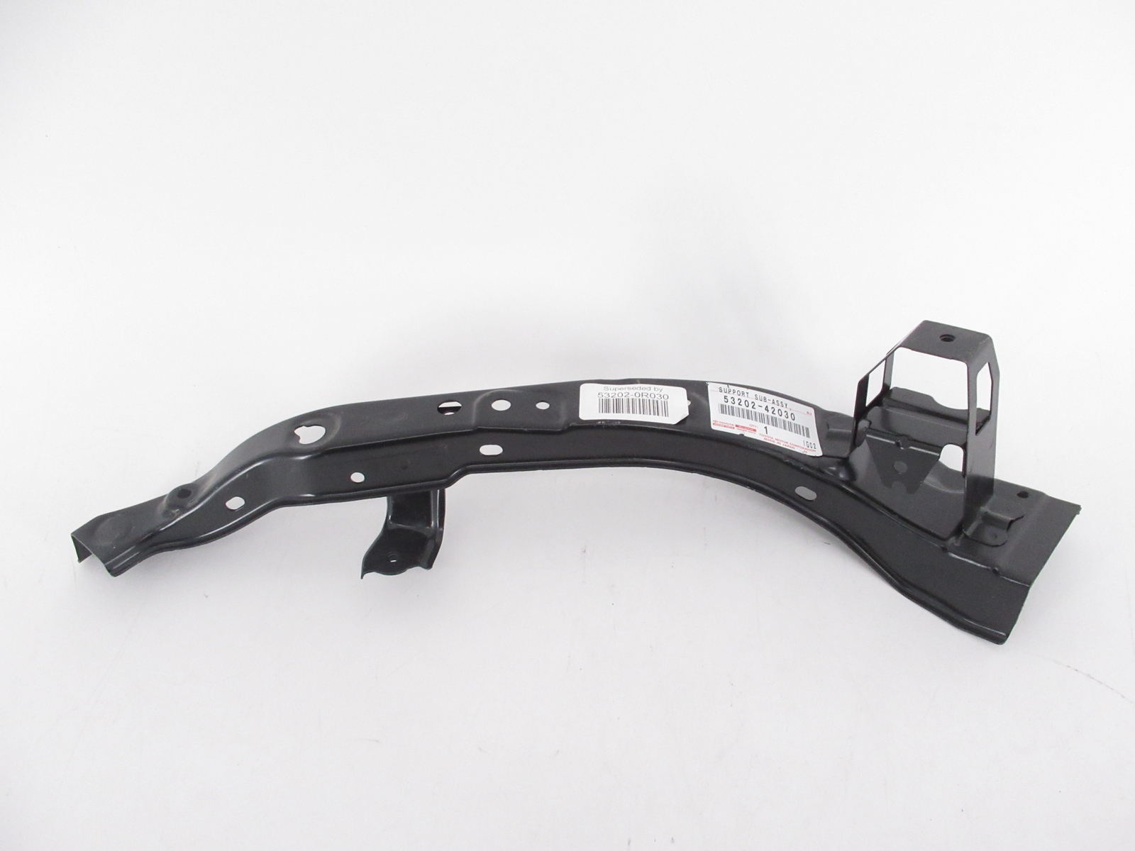 Genuine OEM Toyota 53202-0R030 Passenger Side Radiator Support Bracket ...