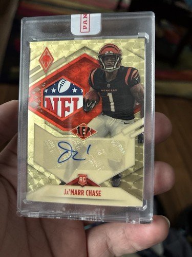 2021 Panini Phoenix Ja’Marr Chase Rookie Card Auto,NFL SHIELD PATCH 1/1 ...