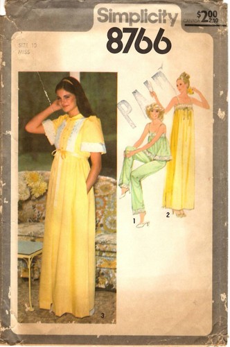 Vintage 1970s Simplicity Sewing Pattern Women's NIGHTGOWN PAJAMAS 8766 ...