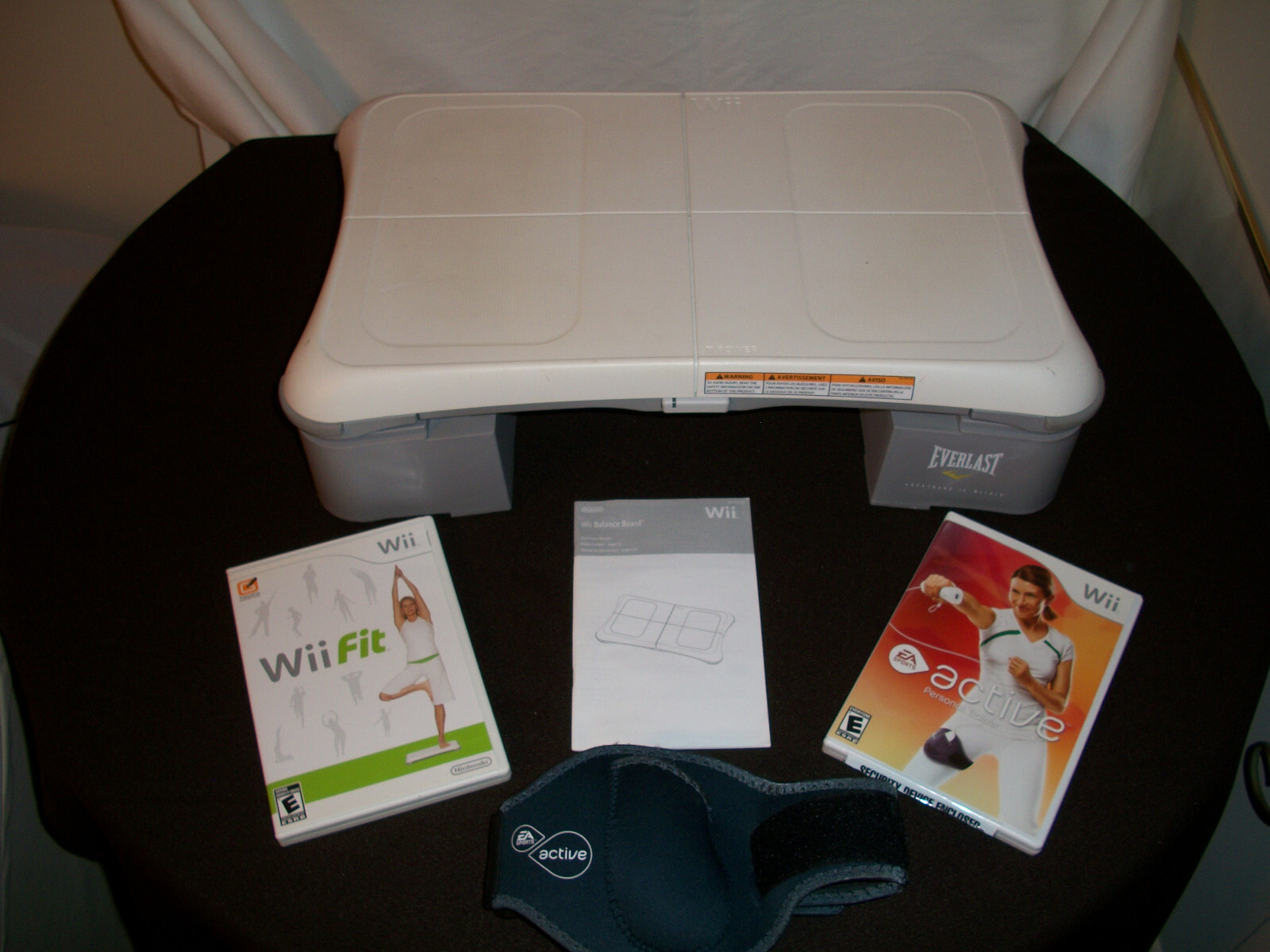 Nintendo Wii Balance Board + Everlast 3" Step Riser, Leg Strap, Wii Fit ...