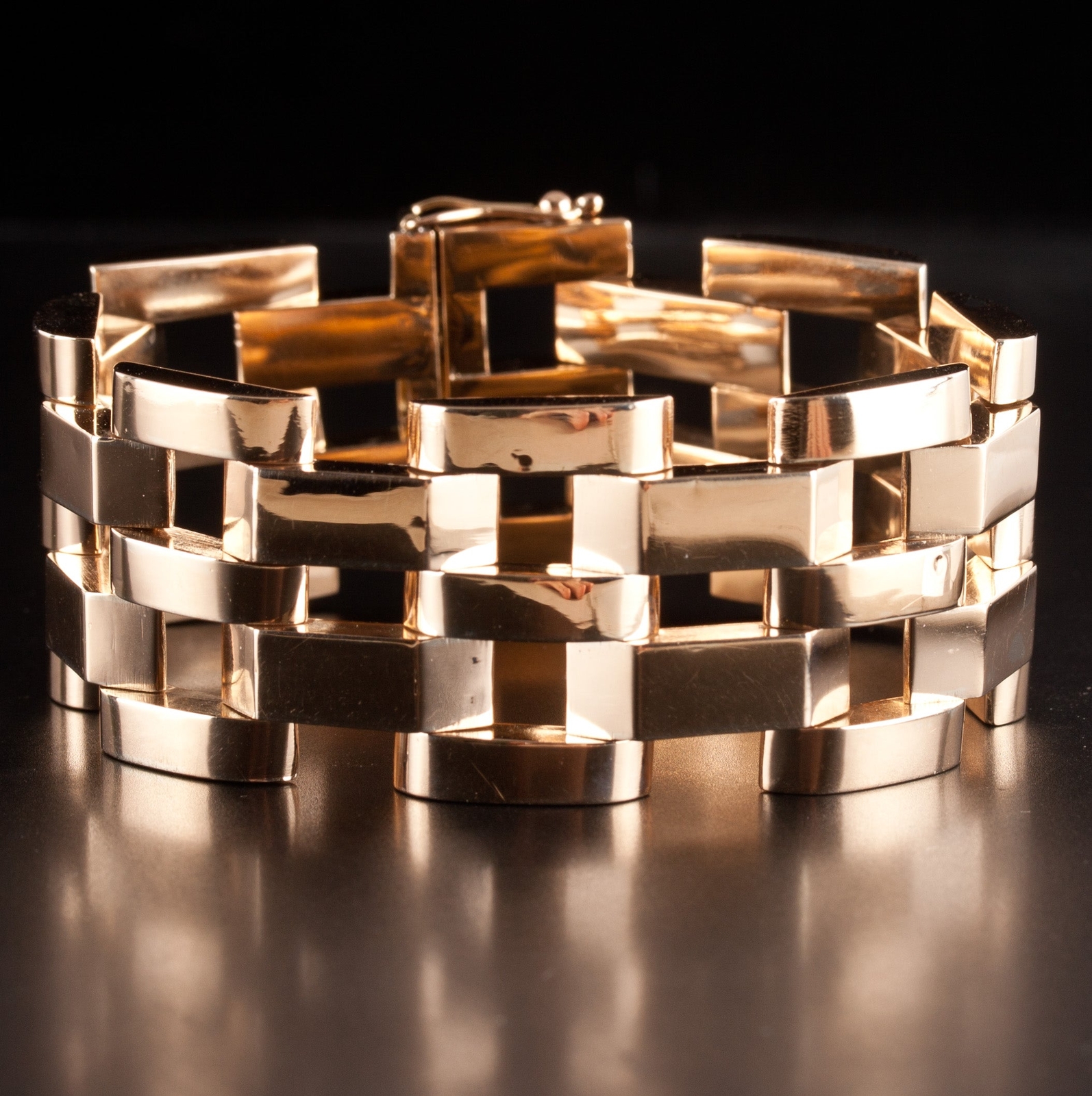 14k Yellow Gold Large Link Style Hollow Bracelet 30.1… - Gem