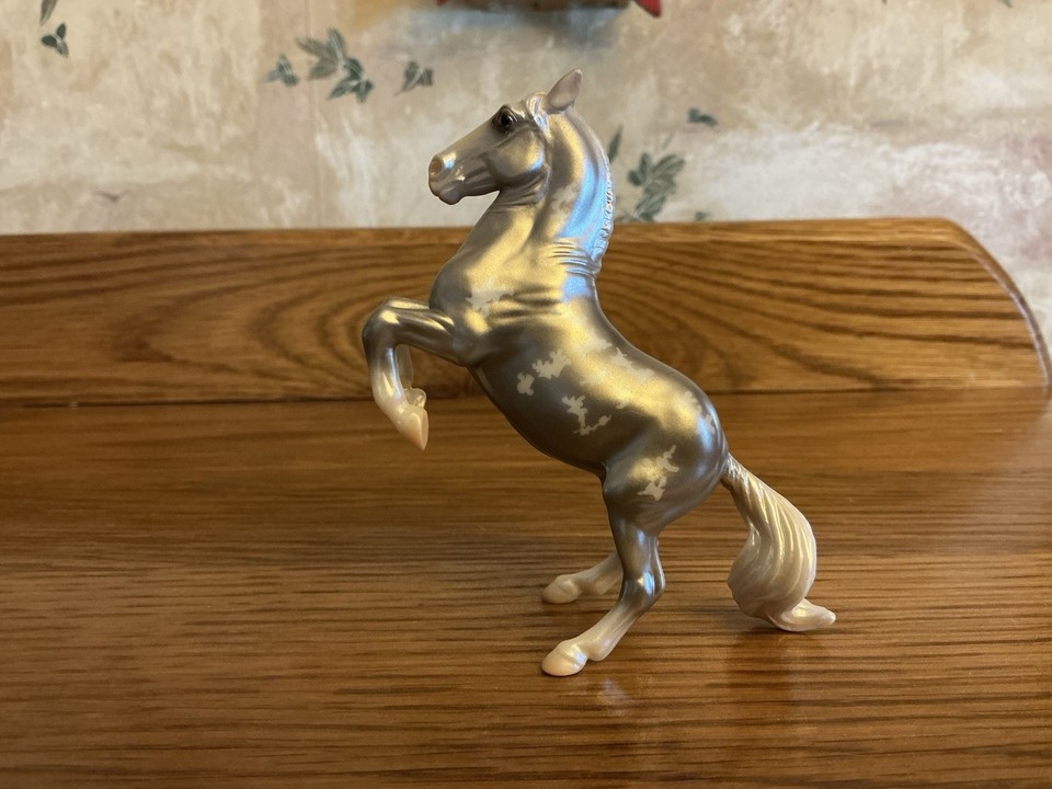 Breyer Rearing Lipizzaner Horse Stablemate- 75th Anni Brilliance Gift ...