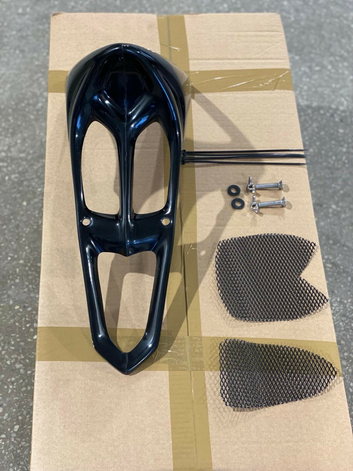 Belly pan, Chin fairing Yamaha XV 1900 Raider XV 1700 Warrior Midnight ...