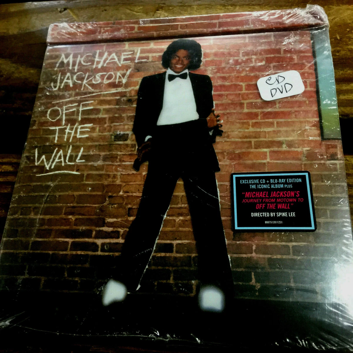 Michael Jackson Off The Wall Special Edition