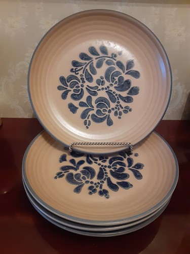 4 Pfaltzgraff Folk Art 10" Dinner Plates USA | eBay