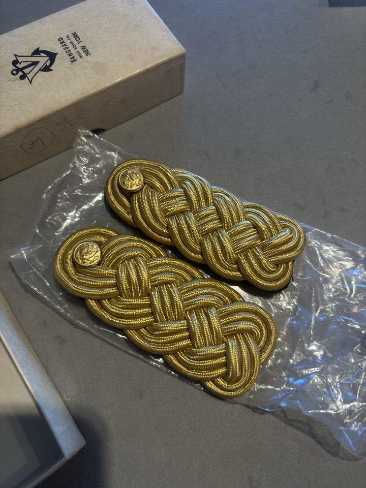 Authentic Vanguard Military Equipment USA Shoulder Knot Mess - VINTAGE ...