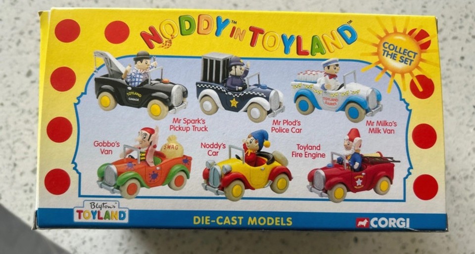 Corgi Noddy in Toyland Die cast Big Ears In His Fire Engine Boxed | eBay