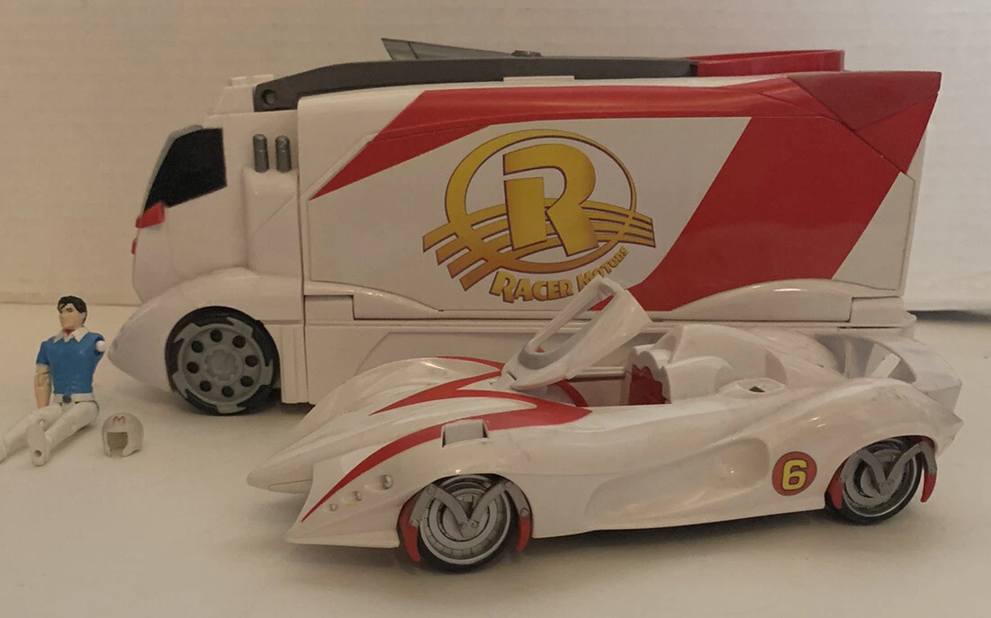 Speed Racer M Logo