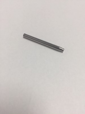 1-SINGER SEWING MACHINE METAL SPOOL PIN FITS MODELS 1200-1, 66, 99, 201 ...