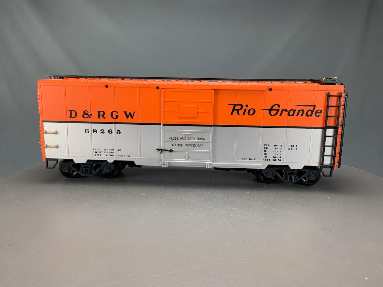 G Scale LGB 4091 RIO GRANDE Box Car Queen Mary Series NIB! G0209 | eBay