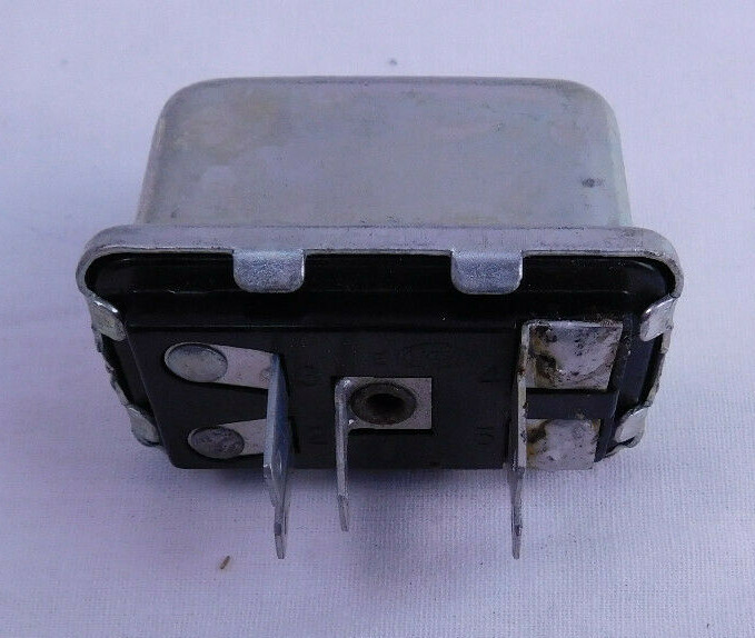 Cadillac NOS GM 5969007 Guide Headlight Headlamp Relay 12V (J-01029) | eBay