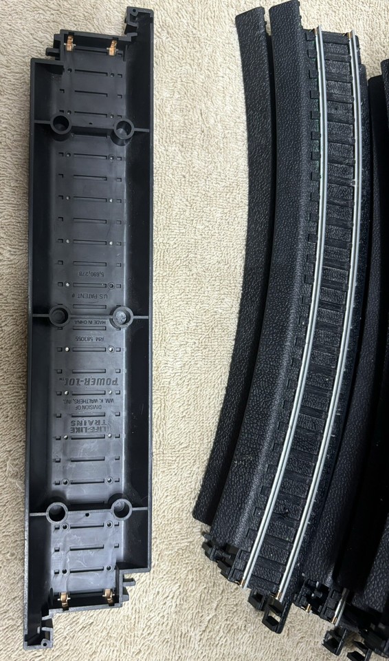 HO SCALE TRACKS POWER-LOC TRACKS | eBay
