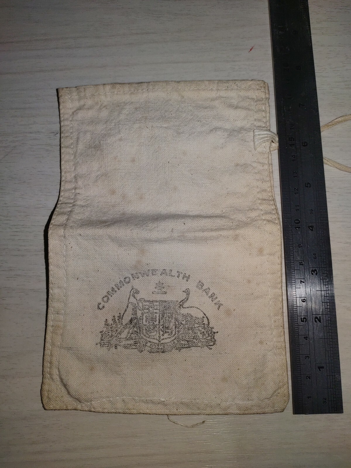 VINTAGE COMMONWEALTH BANK COIN BAG 130x190 mm | eBay Australia