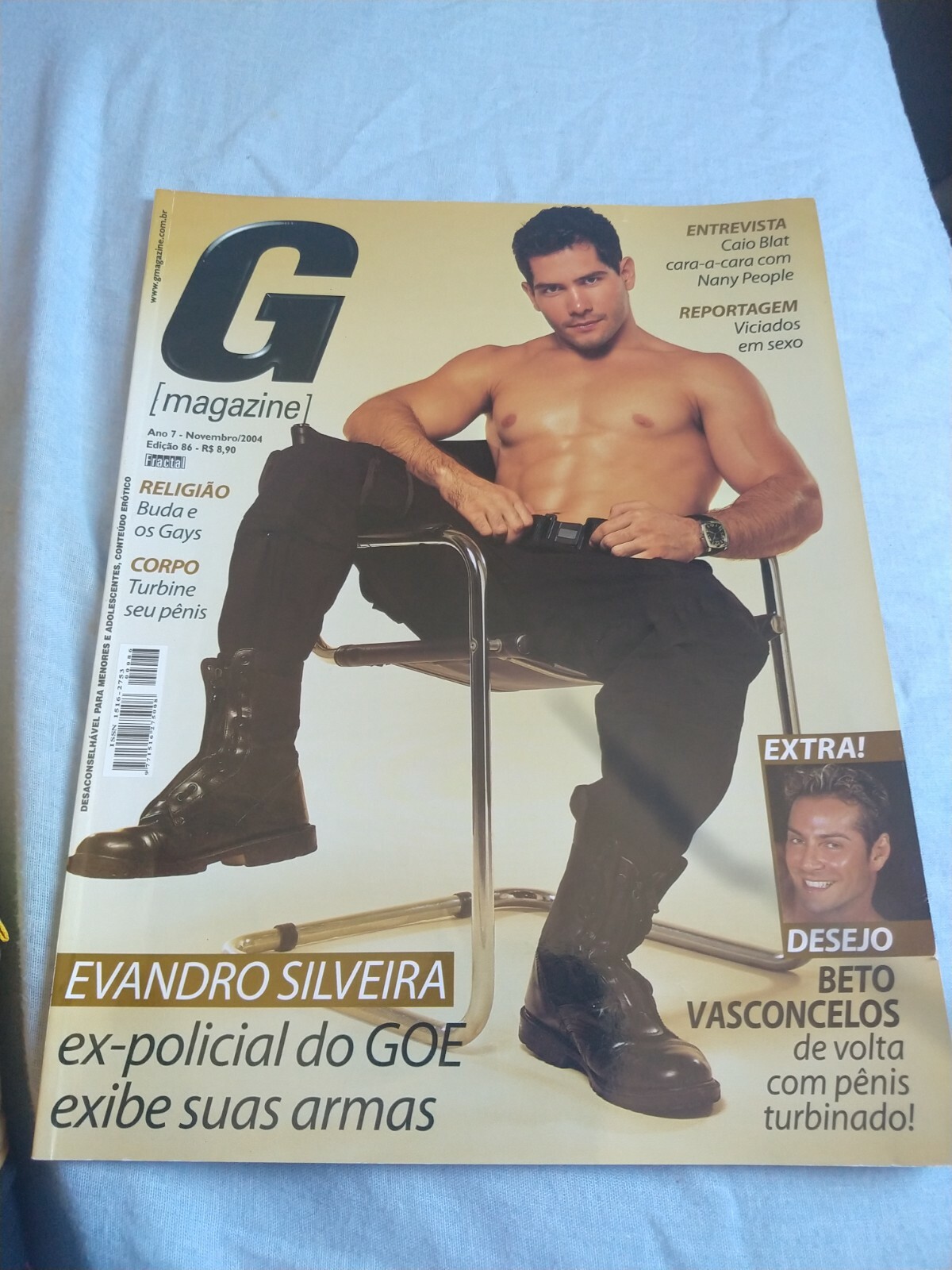 G magazine revista gay Brazil 72 Rafael Alencar, 86 police or 107 ...