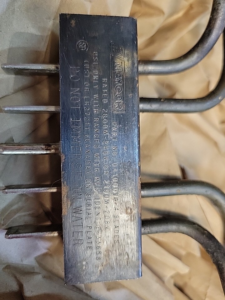 Jenn Air Range Plug In Grill Set 800061 Element 2 Grates 2 Lava Rock ...