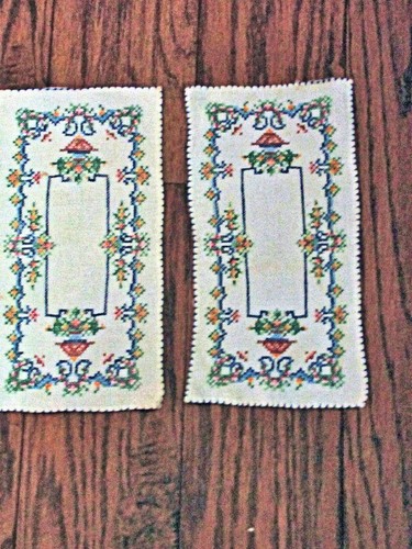 Pair Vtg Doilies 11" Linen Hand Embroidered Blue Multi-Colored ...