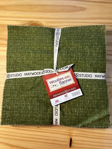 Woolies Flannel Holiday Warmth 10" Squares 42 Pieces Layer Cake | eBay