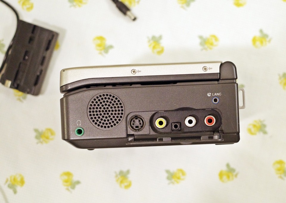 Sony GV-D900 Mini DV Digital Video Cassette Walkman | eBay