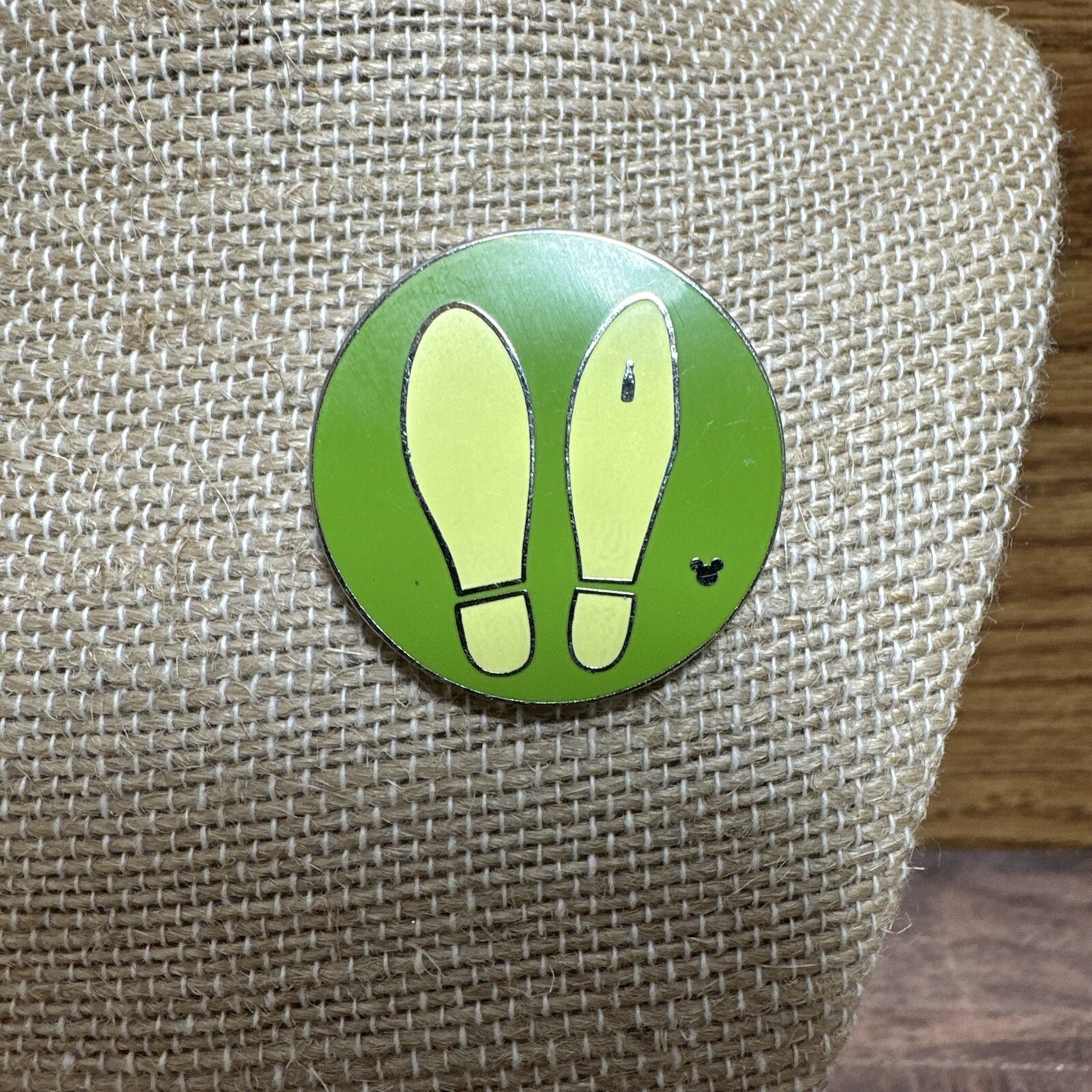 Disney, Hidden Mickey, Goofy Foot Print #3 of 4 in Series, 2008, Lapel ...