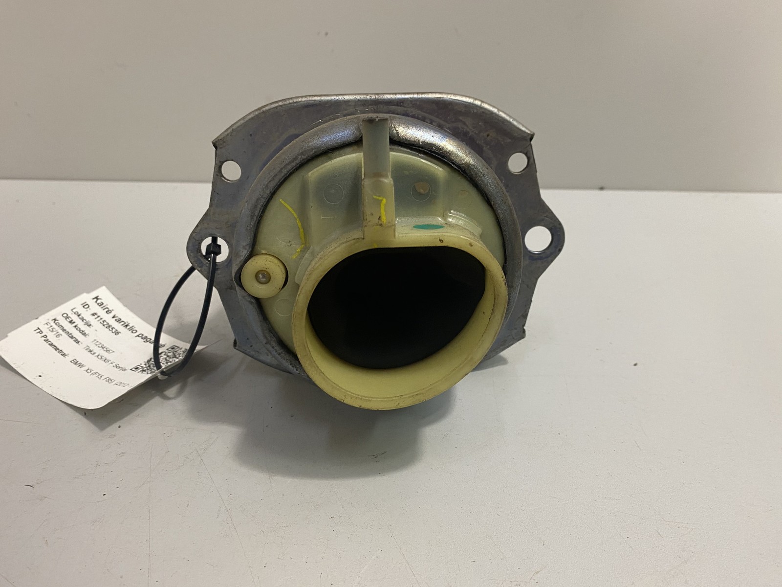 BMW X5 F15 Left Side Engine Mount 11234567 2015 11528536 | eBay