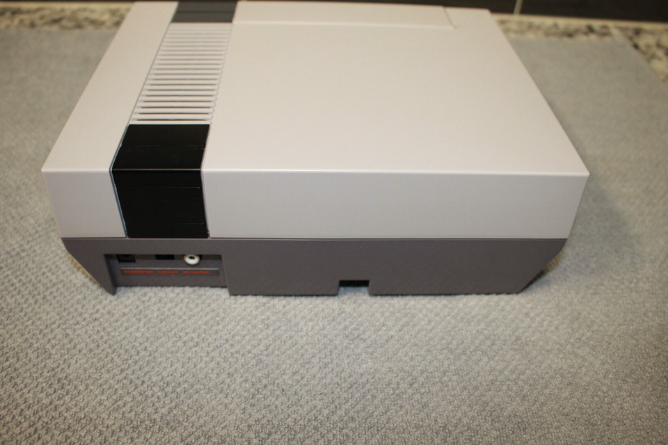 NINTENDO Action Set NES-001 Gray Zapper With Super Mario & Duck Hunt ...