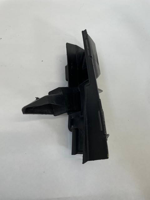 MERCEDES Mercedes-Benz OEM E350 Front Bumper Grille-carrier Left ...