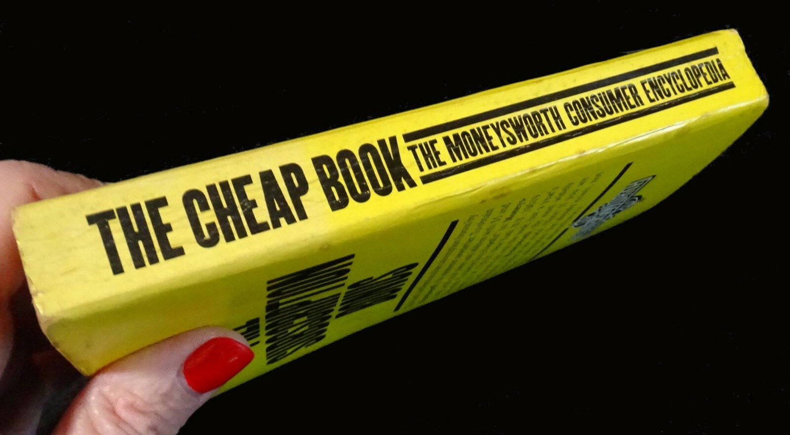 Vintage 1973 Paperback The Cheap Book Moneysworth Consumer Encyclopedia ...