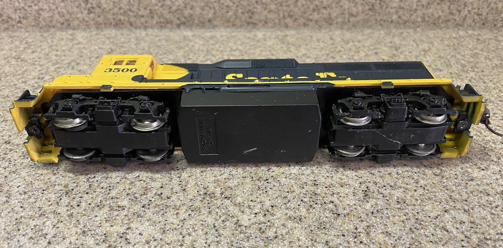 Bachmann HO Scale Santa Fe ATSF 3500 GP-40 Train Engine Railroad | eBay