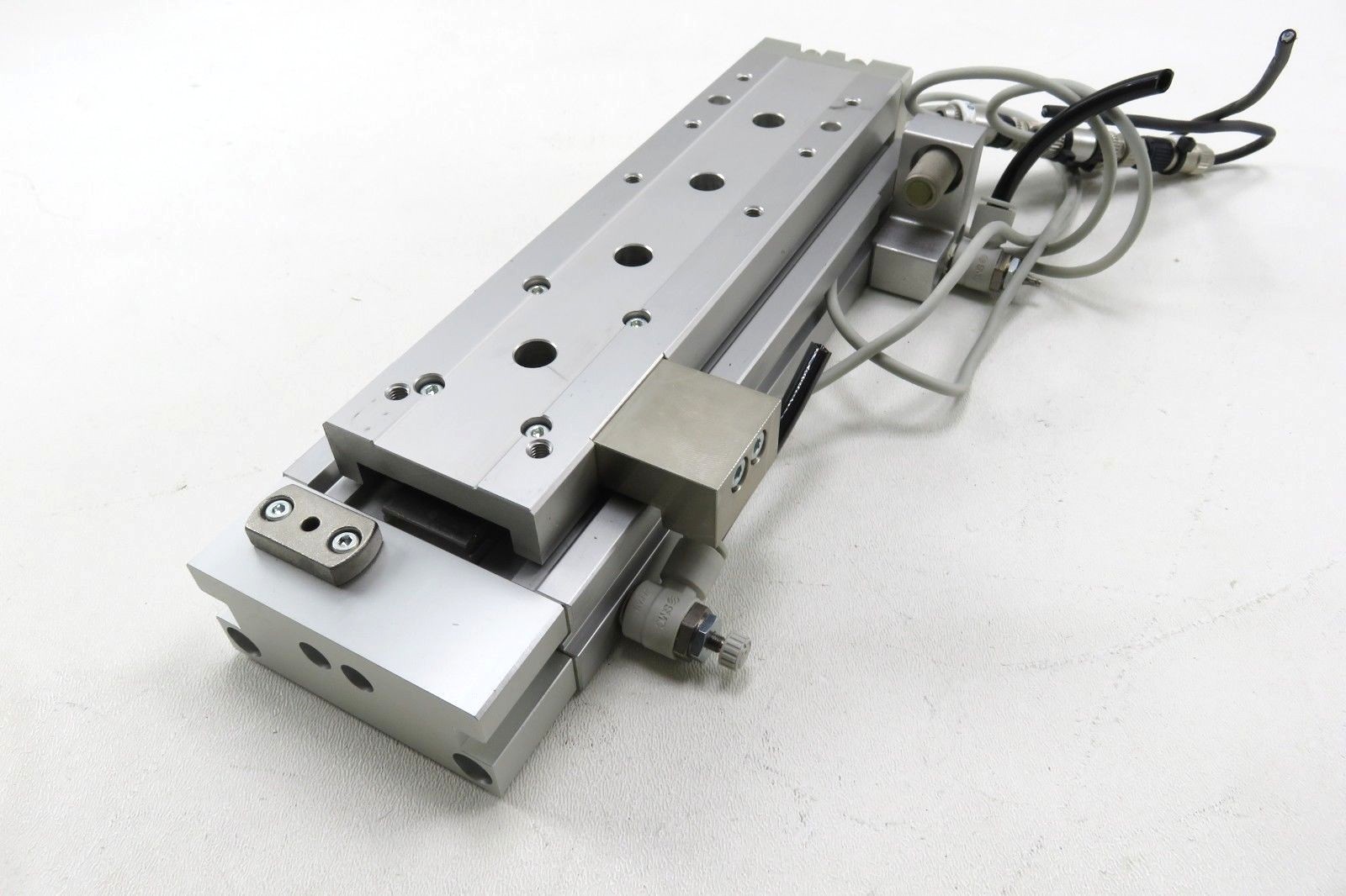 CKD LCRQ-20125S1D Linear Slide Cylinder LCR-Q-20-125 w/ CKD TOH Sensor ...