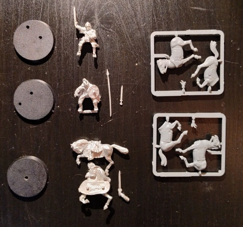 MESBG OOP Metal Rohan Mounted Minis Bundle: Theoden, Eomer & 1 Rohan ...