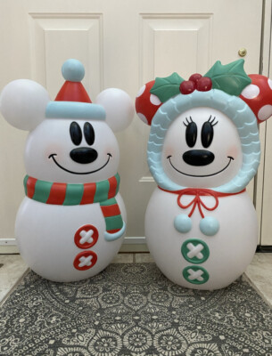 Mickey and Minnie Mouse Disney Blow Mold Snowman Lighted Christmas Set ...