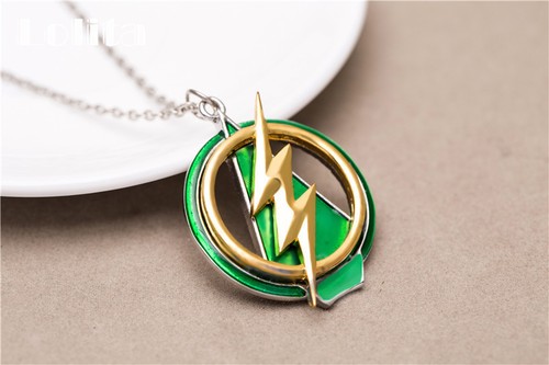 DC Comics The Flash Green Arrow Crossover Pendant Necklace PREMIUM ...