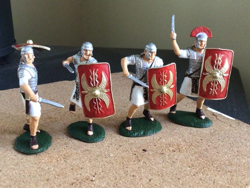 4 Ancient Romans centurion & Legionnaires attack TSSD Roman & Barbarian ...
