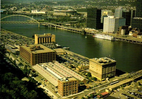Station square Pittsburgh Pennsylvania Commerce Court, Sheraton Hotel ...