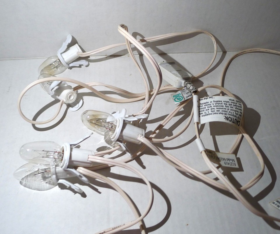 Grandeur Noel Power Cord Six Lights Electric Village Accessory bulbs 6 ...