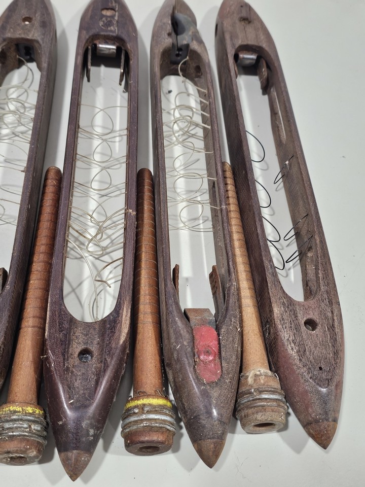 (5) Old Wooden Weaving Loom Boat Shuttles W/ Metal Tips 16" Vintage ...