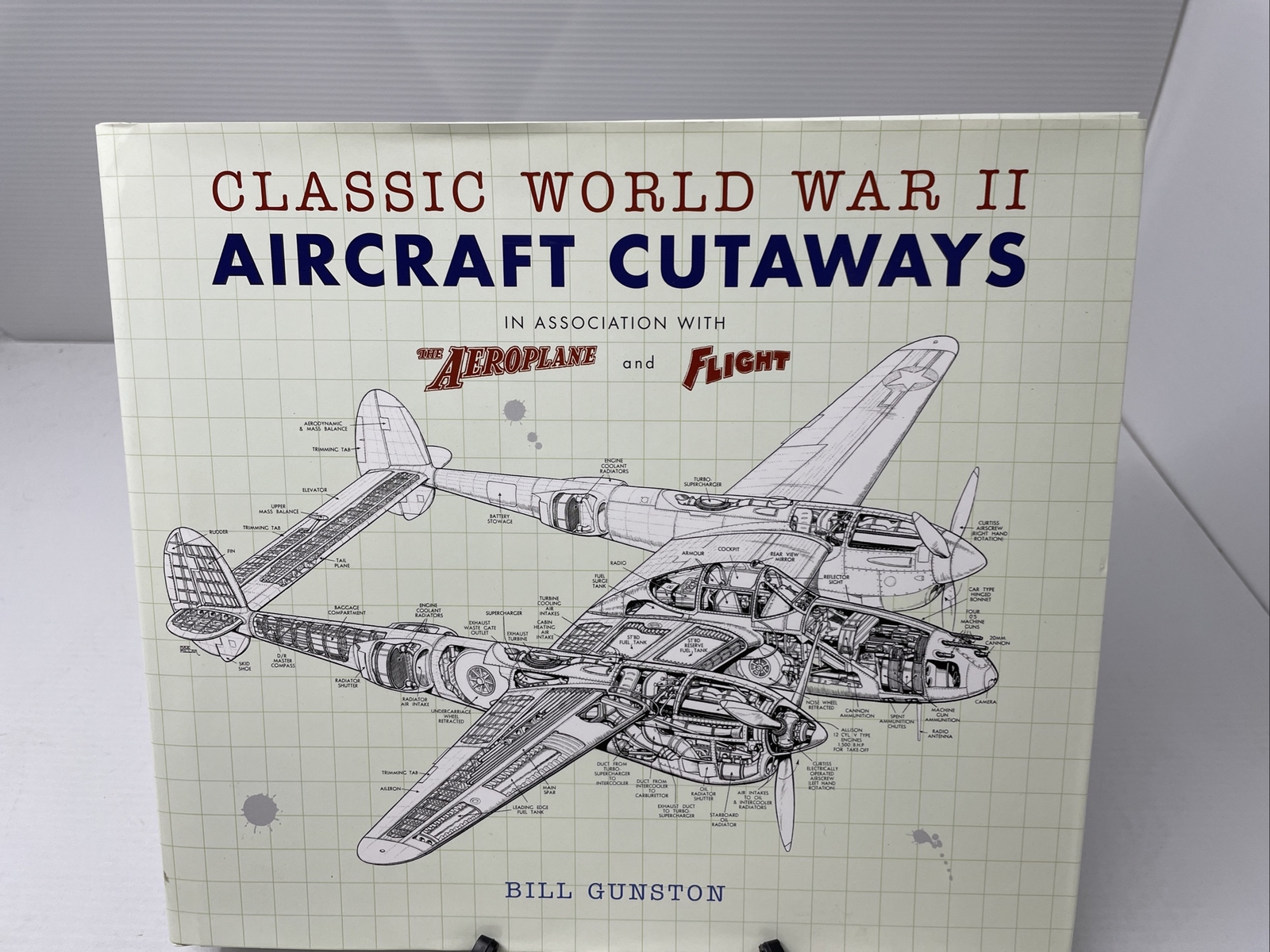 CLASSIC WORLD WAR II AIRCRAFT CUTAWAYS By Bill Gunston - Hardcover ...