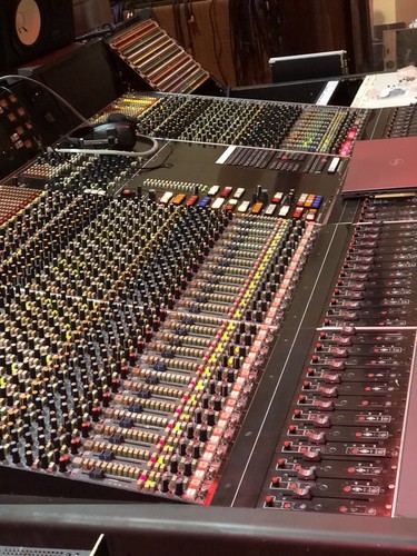 NEVE VR LEGEND 36 CHANNEL RECORDING / MIXING CONSOLE | eBay